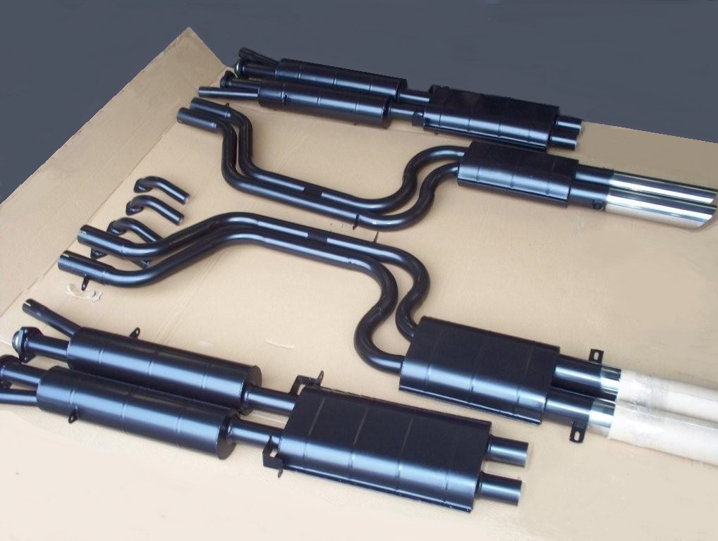 Ferrari Daytona Exhaust System / Ferrari Ferrari 365 GTC/4 Exhaust Muffler